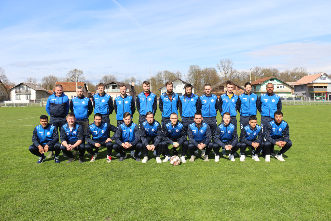 ŠTEFANEC NK Jadran dobio nove trenirke na dar - eMedjimurje.hr