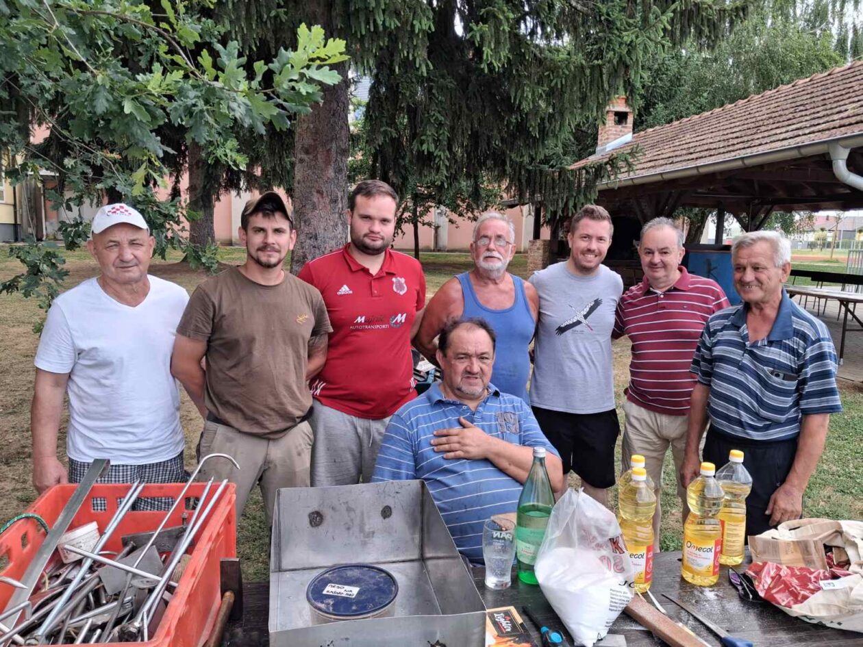 SVI U PODTUREN Složna ekipa zasukala rukave za veliku tradicionalnu ...
